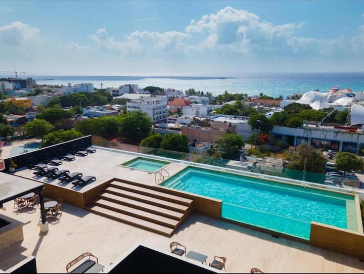 1 Br - Rooftop Pool - Gym - Great Location - 404 - Playa del Carmen