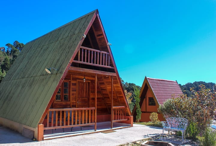Chalé Clássico • Recanto à 7 Min Do Capivari - Campos do Jordão