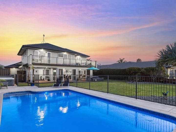 Palm Beach Family Holiday Home - Mount Maunganui