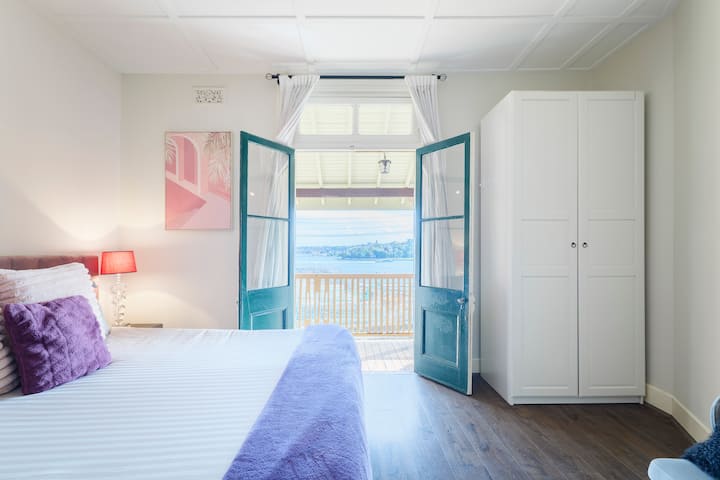 Water Front - King Bed 5 Room Rooftop Terrace #35 - Manly