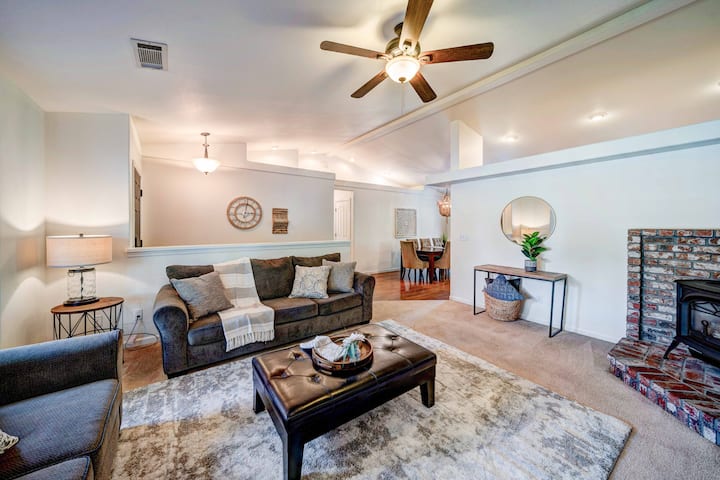 The Grand Gathering | Two Homes | Central + Trails - Shasta Lake, CA