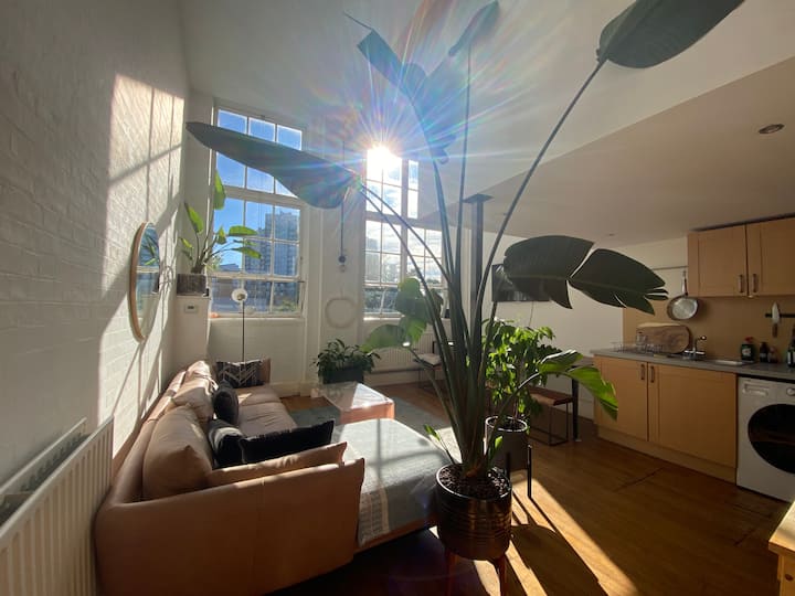 Warehouse Style School Conversion - London