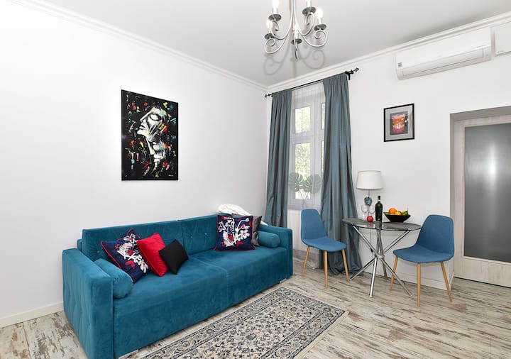 Cozy Comfort Just Minutes From The Market Square - Wrocław