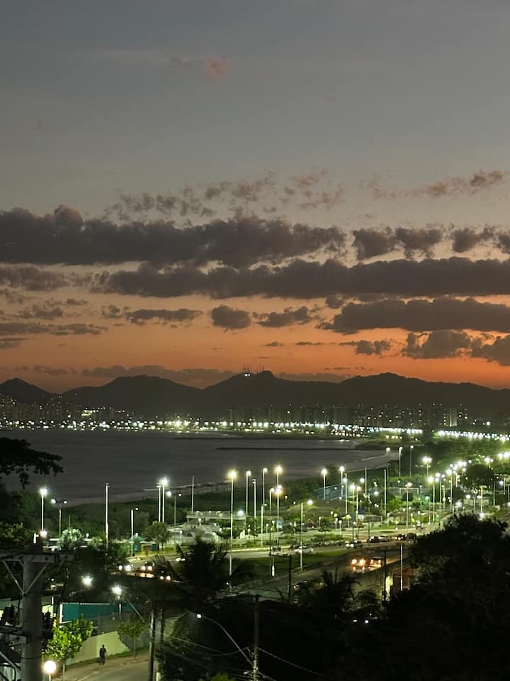 Apartamento Próximo Da Praia. - Vitória