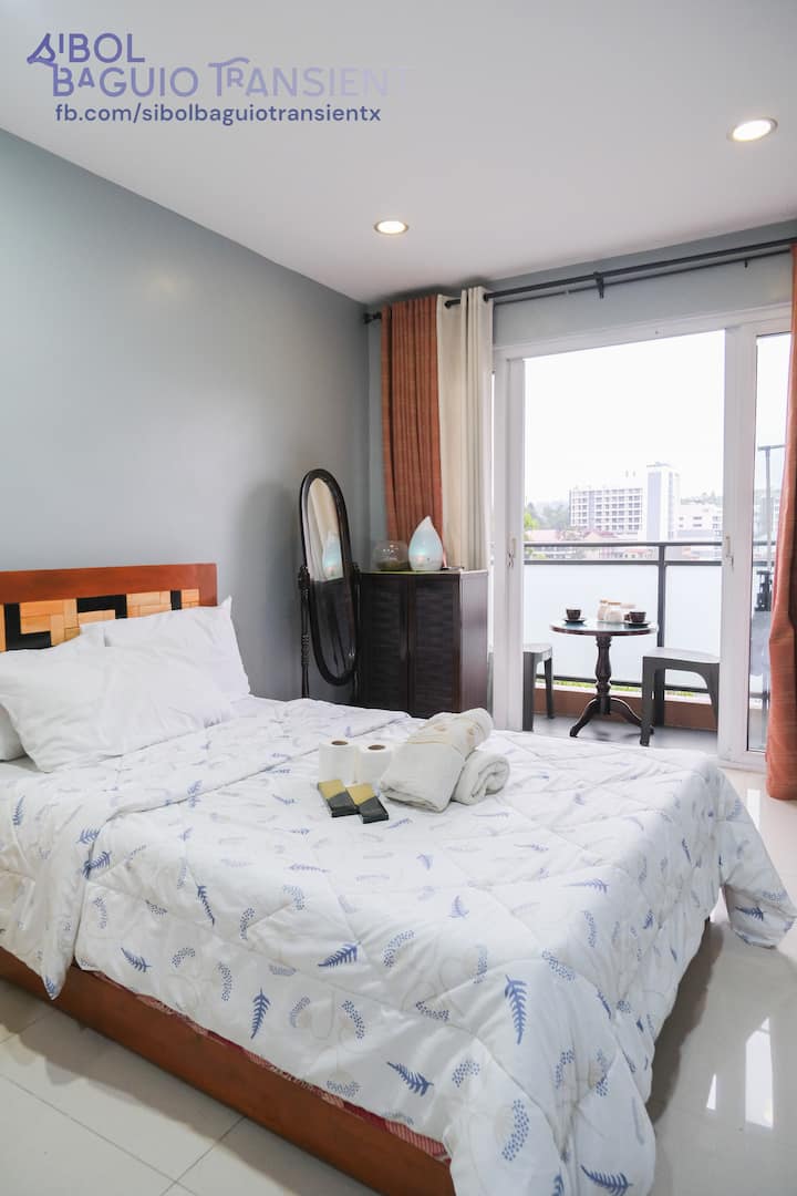 Cozy Premium Fully-furnished Condo With Balcony - 바기오