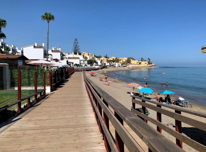 Apartamento Acogedor Primera Linea De Playa - La Cala de Mijas