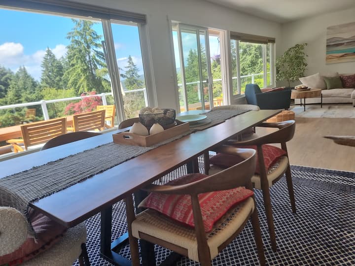 Tranquil Sunsets 3br Salty Stay - Salt Spring Island