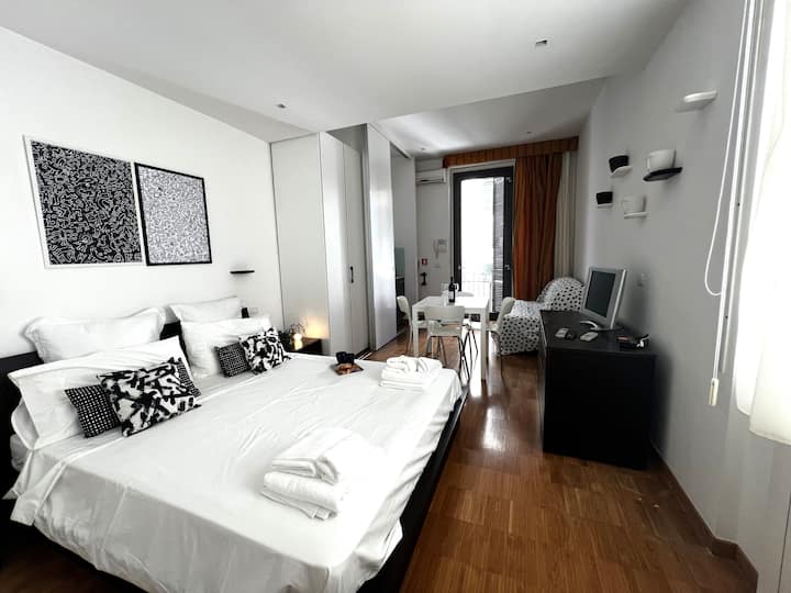 Haring-bozzi 59 - Bari