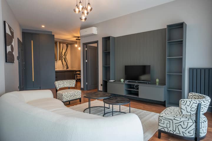 Stay In Style: 2br, Pool, Parking Sac45mff - Istanbul