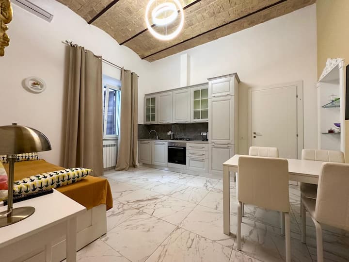 Roma Termini, Historical Center - ローマ