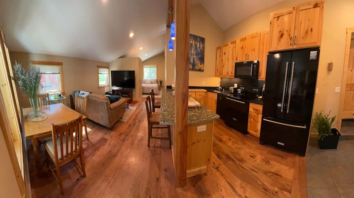 The Donner Party Wuz Not Here - Truckee, CA