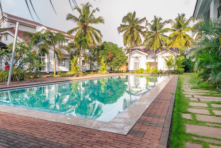 2bhk Pool Apt | Tinto Door - Goa