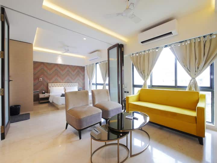 Emily: Compact 1 Bhk In Gated Society - Mumbai