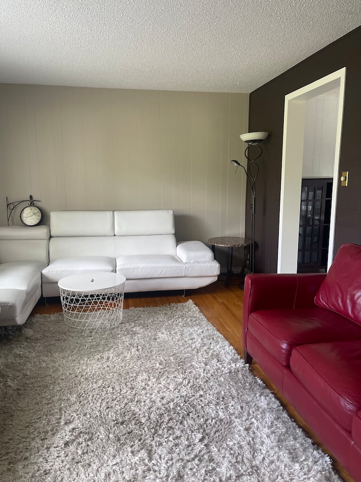 Cozy Chocolate Room - Red Deer