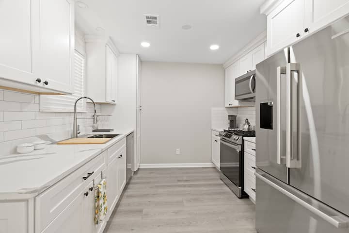 Charming Duplex Near Trilith - Forest Hills (Georgia)