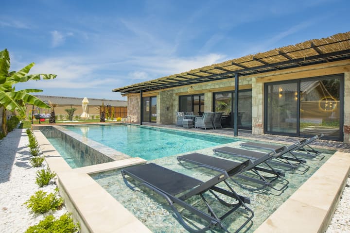 Fethiye 'De 2 Yatak Odalı Lüks Villa( Ars 1) - Fethiye
