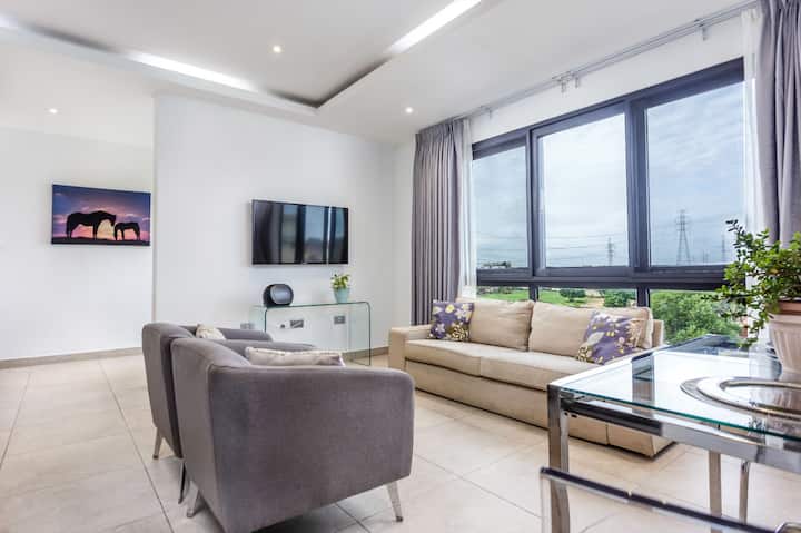 Adinkra Suites At Legacy Apts - Accra