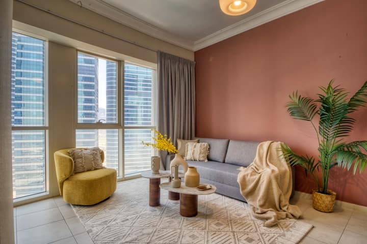 Vibrant & Stylish 1 Br In Jlt With Lake Views! - Dubái