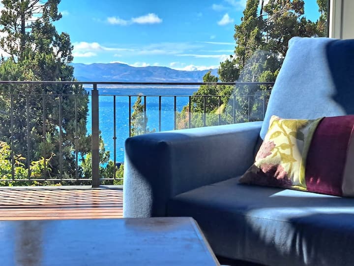 Casa Con Vista Espectacular - San Carlos de Bariloche