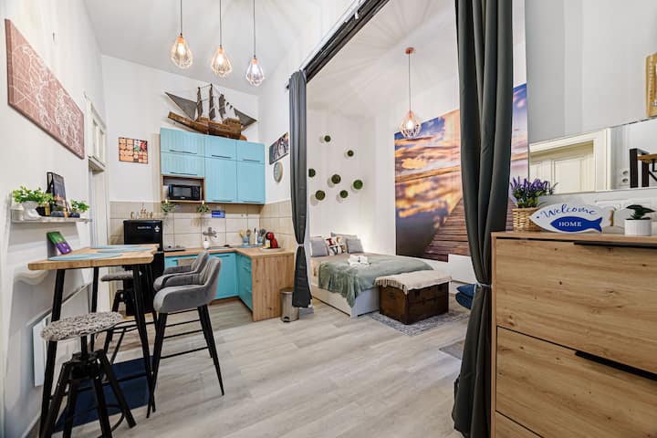 J6 Apartment - Budapest