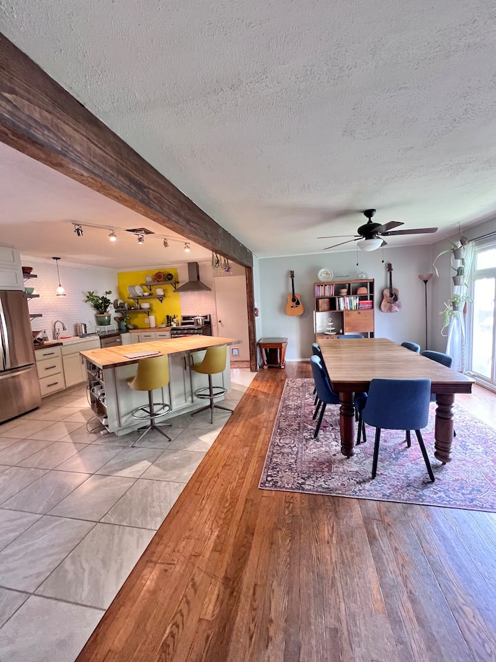 Avon House - Athens, OH