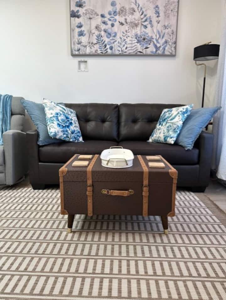 Earthy Oasis In The Sun! - Kelowna