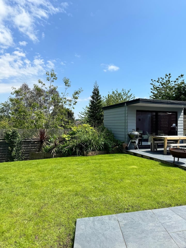 Modern Quiet Sleeps 8, Nr Beach - Dawlish