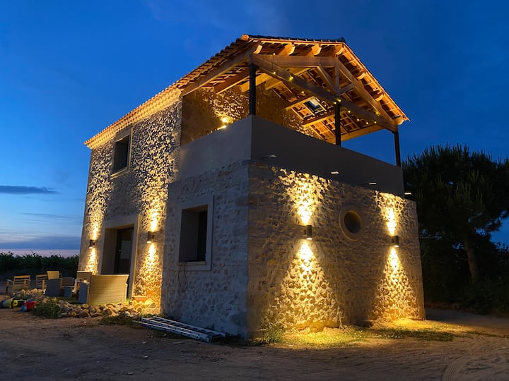 Grange Au Milieu Des Vignes - Béziers