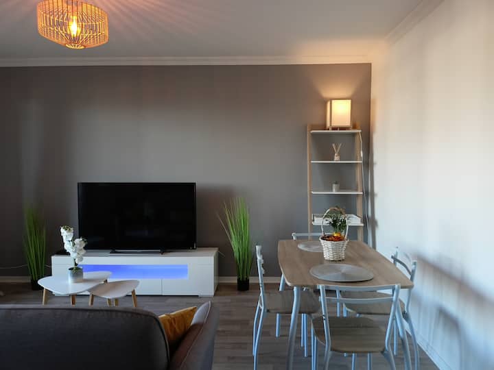 Cosy Appartement, Vue Sur Genève - Archamps