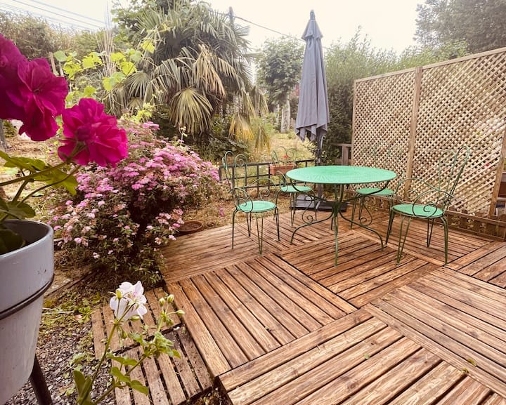 Logement De Charme Avec Terrasse - Sare