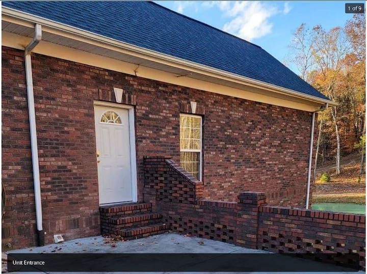 1 Bedroom Apt With Scenic View - Concord, NC