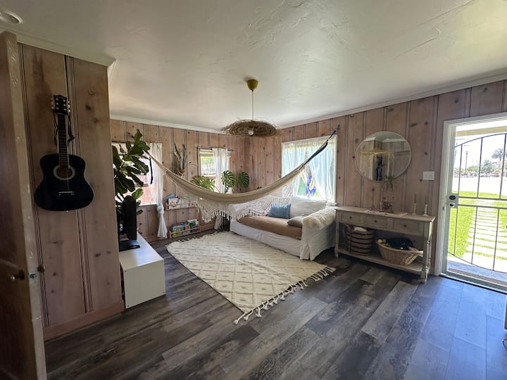 Darling South Oceanside Home - Carlsbad, CA