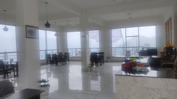 Pir Panjal Hotel - Khajjiar