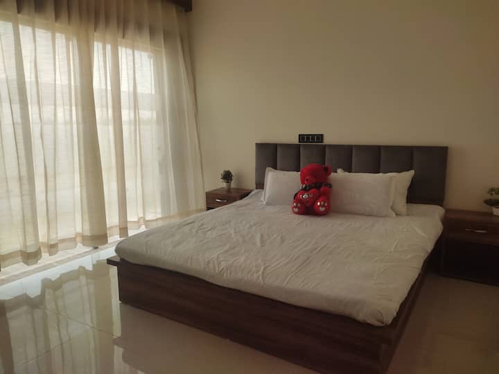 Room In Govardhan - Govardhan