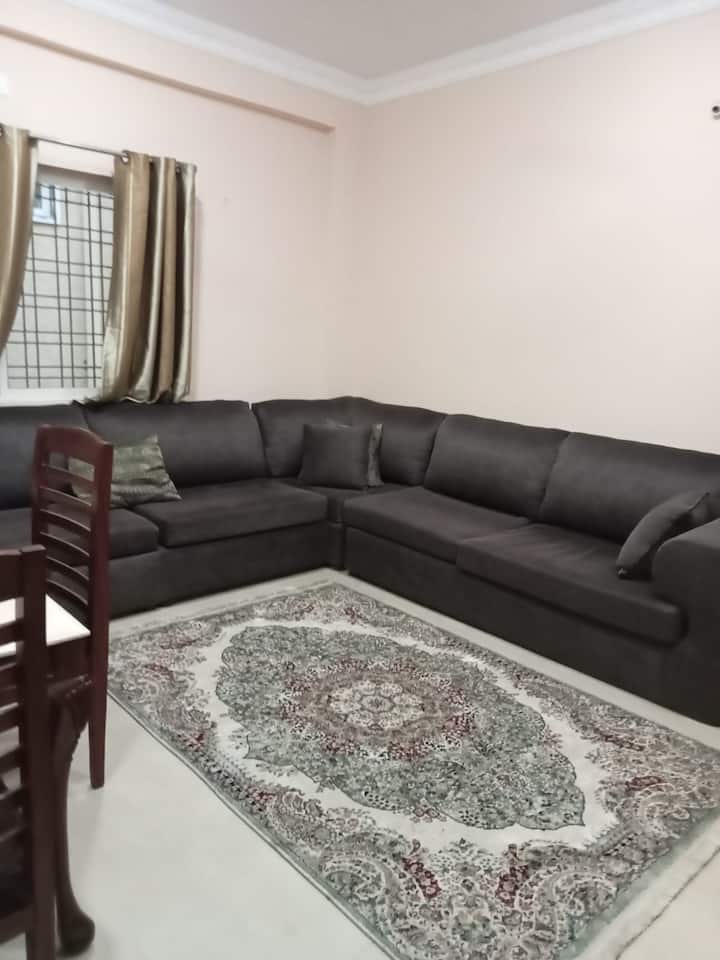 6bhk Ac Home For Families In  Prime Loc Hyderabad - Hyderabad