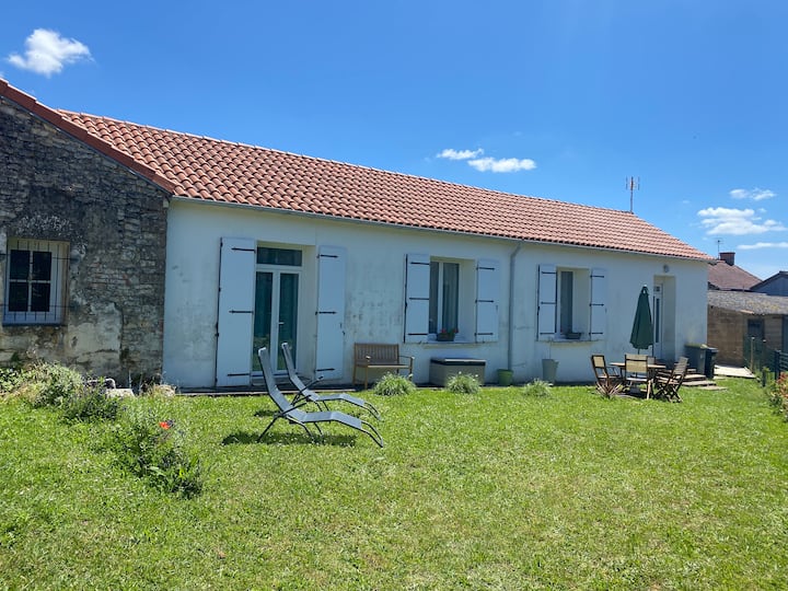 La Maison Du Proviseur - Angles