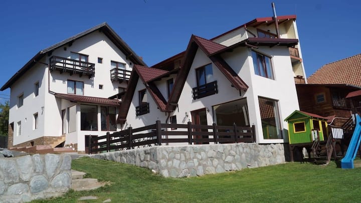 Pensiunea Arina - Romania