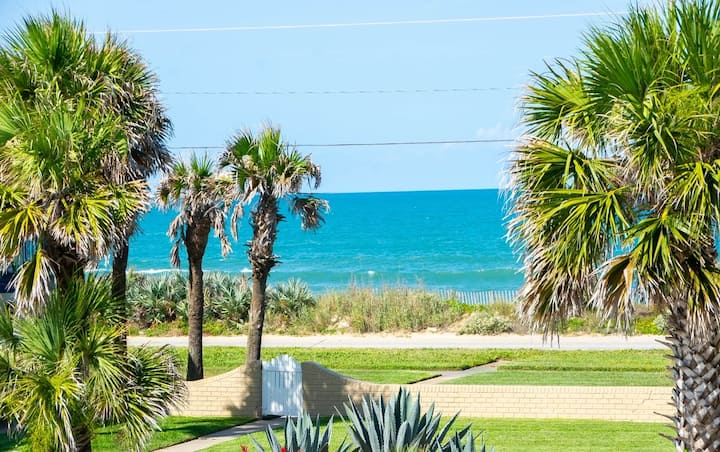 Beach Glass Villa - Ormond Beach, FL