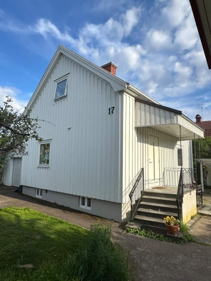 Gårdshus På Norrstrand - Karlstad