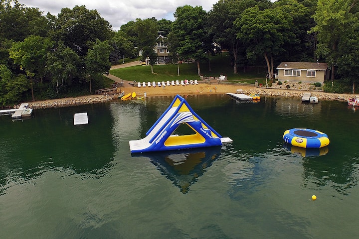 Quaint 2 Bedroom Lakeside Cabin (Cabin 4) - Maplewood State Park, Pelican Rapids