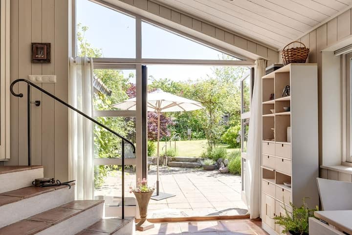 Charmig Villa Nära Havet + Stan - Varberg