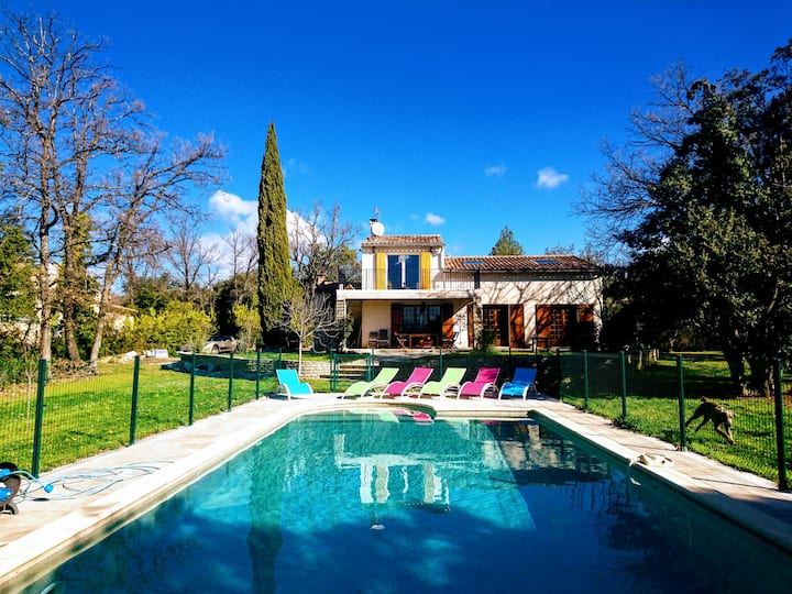 Charmant - Atypique - Vue Luberon - Saint-Saturnin-lès-Apt