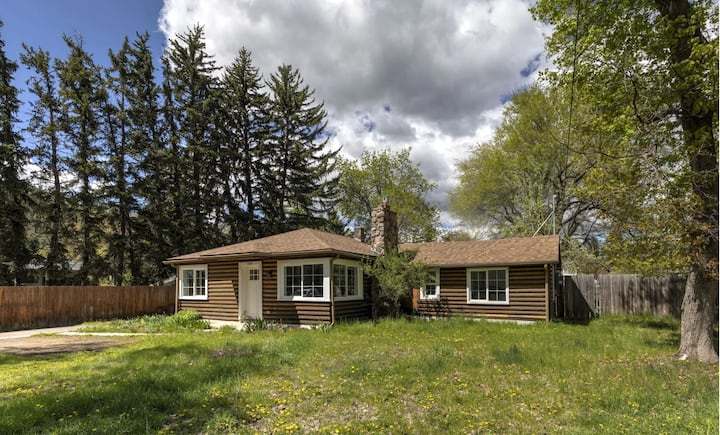Lolo Cabin - Missoula, MT