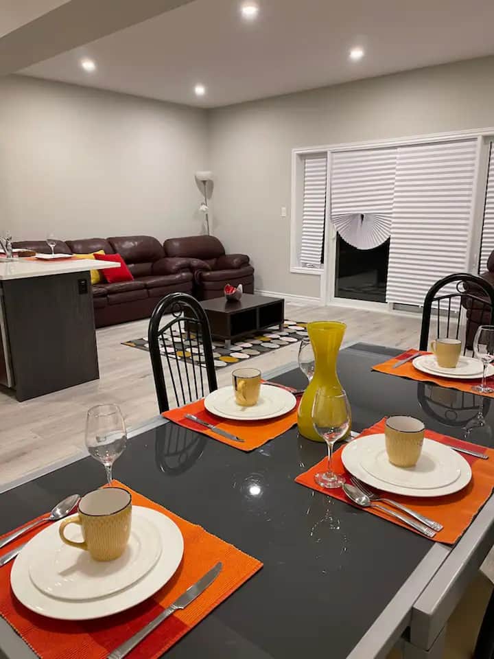 5 Bedroom Townhouse, Woodstock - Woodstock