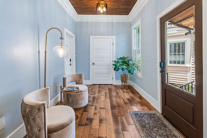 The Lucy - Seville Square Suites - Pensacola, FL