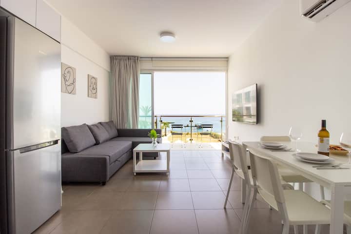 Stunning Sea-views Apt, Protaras - Protaras