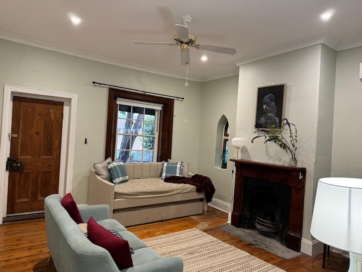 The Garden Cottage - Martindale Hall, Mintaro