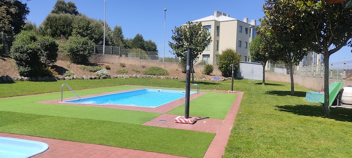 Piso En Rías Bajas Con Piscina  Rianxo - Rianjo