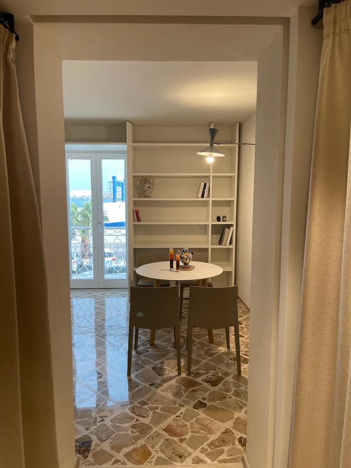 Trapani Fronte Porto Apartment - Trapani