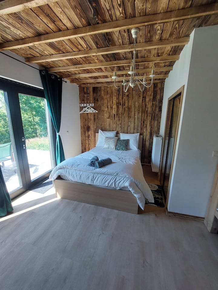 5.private Bedroom/bathroom/terrass - Bouillon